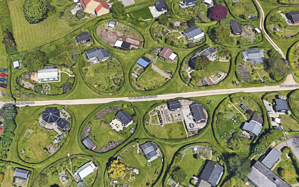 デンマークの円に囲まれた住宅街「Brondby Garden City」 | 世界の豪邸
